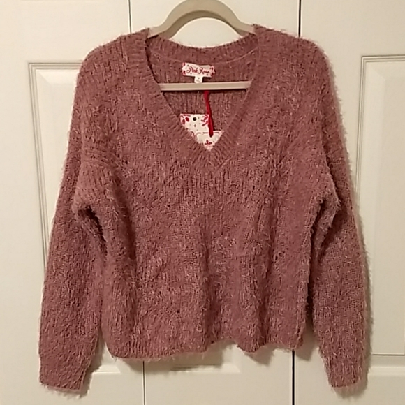 Pink Rose | Sweaters | Host Pickdusty Rose Vneck Eyelash Sweater | Poshmark